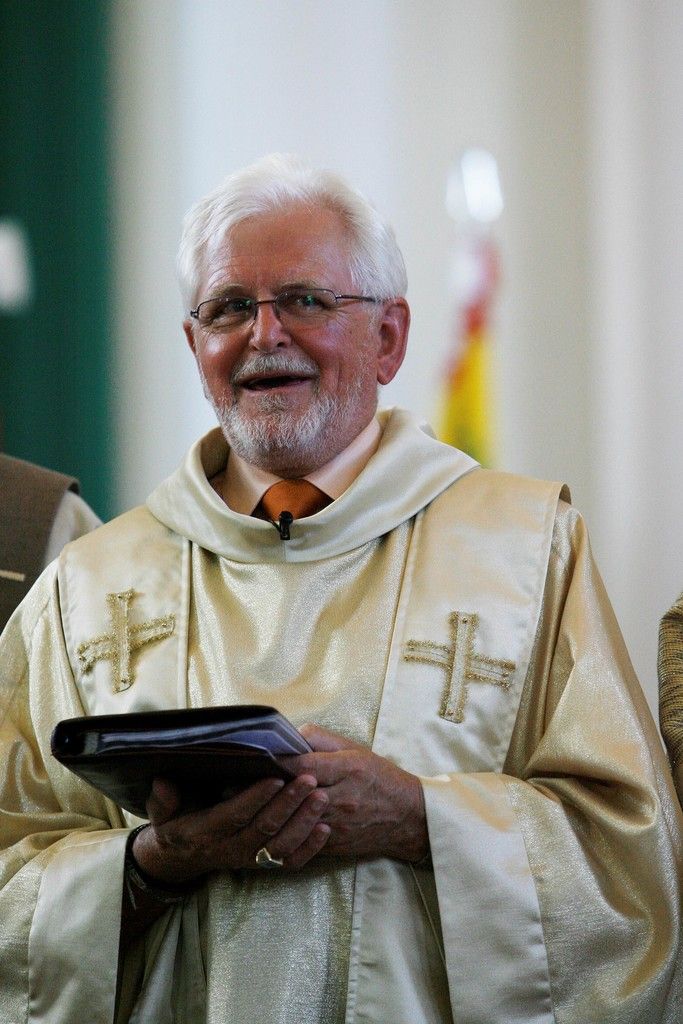 Pfarre Hard verabschiedete ihren „Meuse“ - Vorarlberger Nachrichten | VN.at
