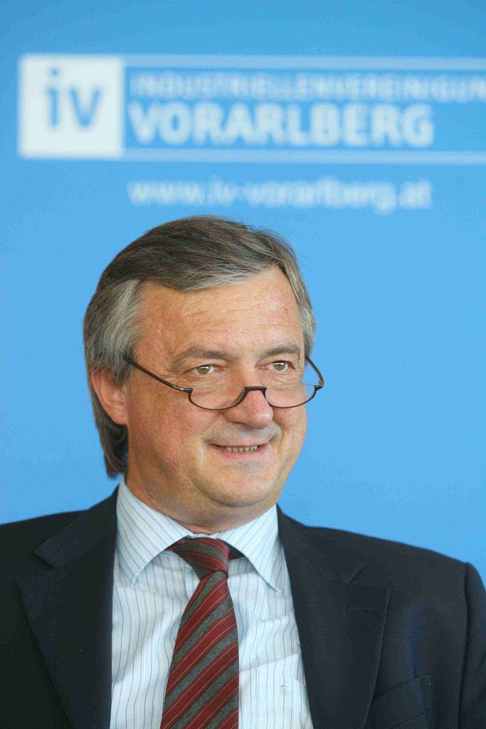 Mehr Bildung, weniger Steuern - Vorarlberger Nachrichten | VN.at