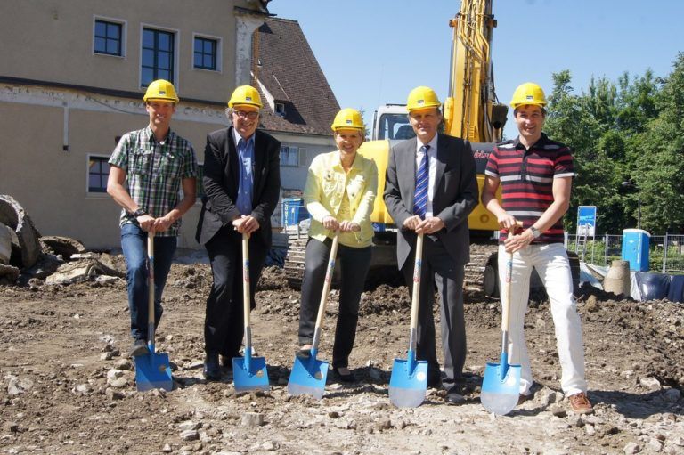 Spatenstich für Geschäfts- und Wohngebäude - Vorarlberger Nachrichten ...