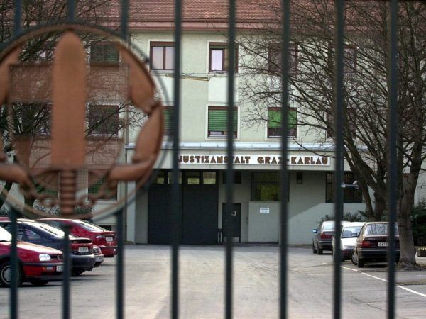Schockierende Fotos aus dem Strafvollzug - Vorarlberger Nachrichten | VN.at