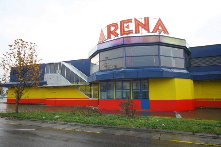 Aus Schweizer Disco-Ruine wird ein Einkaufszentrum - Vorarlberger ...
