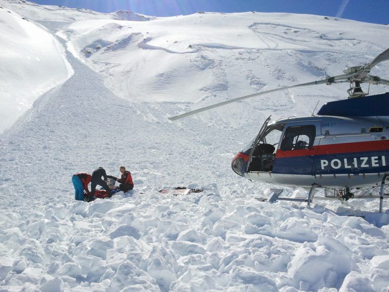 Lawinenabgang in Tirol: Ein Toter - Vorarlberger Nachrichten | VN.at