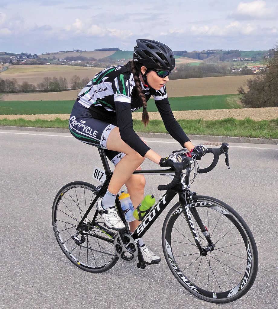 Melanie Amann fuhr zum zweiten Saisonsieg - Vorarlberger Nachrichten ...