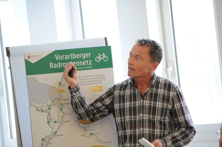 Radverkehr: Stuttgart will vom Ländle lernen - Vorarlberger Nachrichten ...