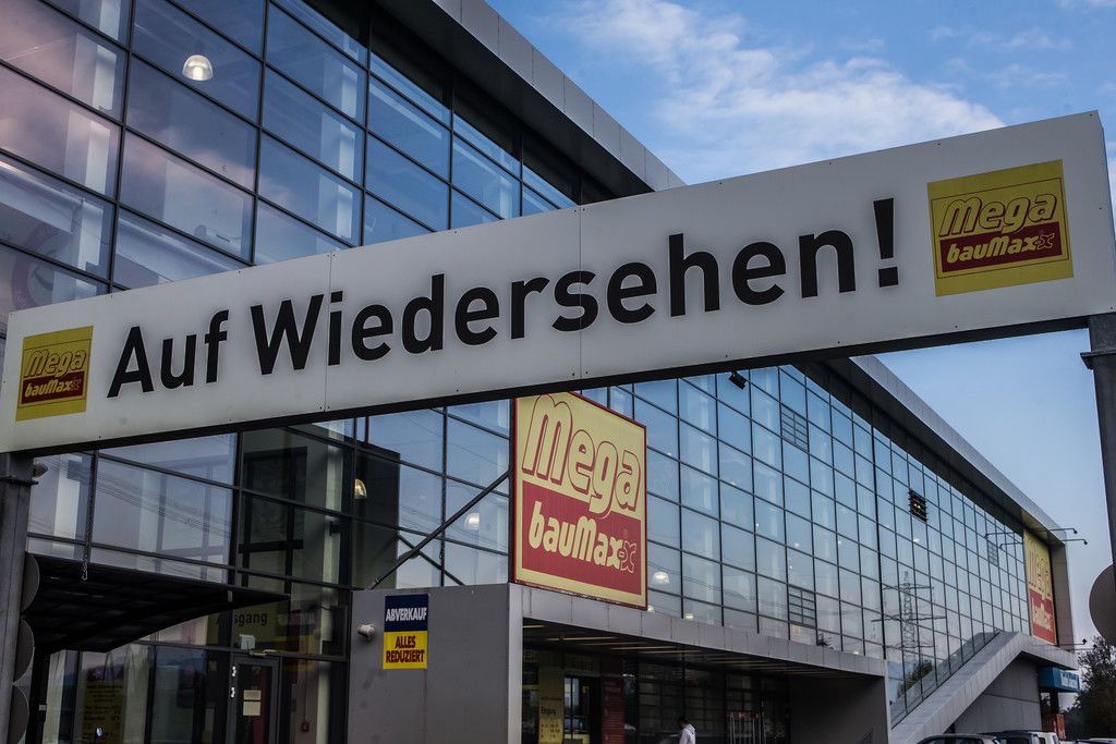 bauMax dreht Licht ab, Obi macht es wieder an - Vorarlberger ...