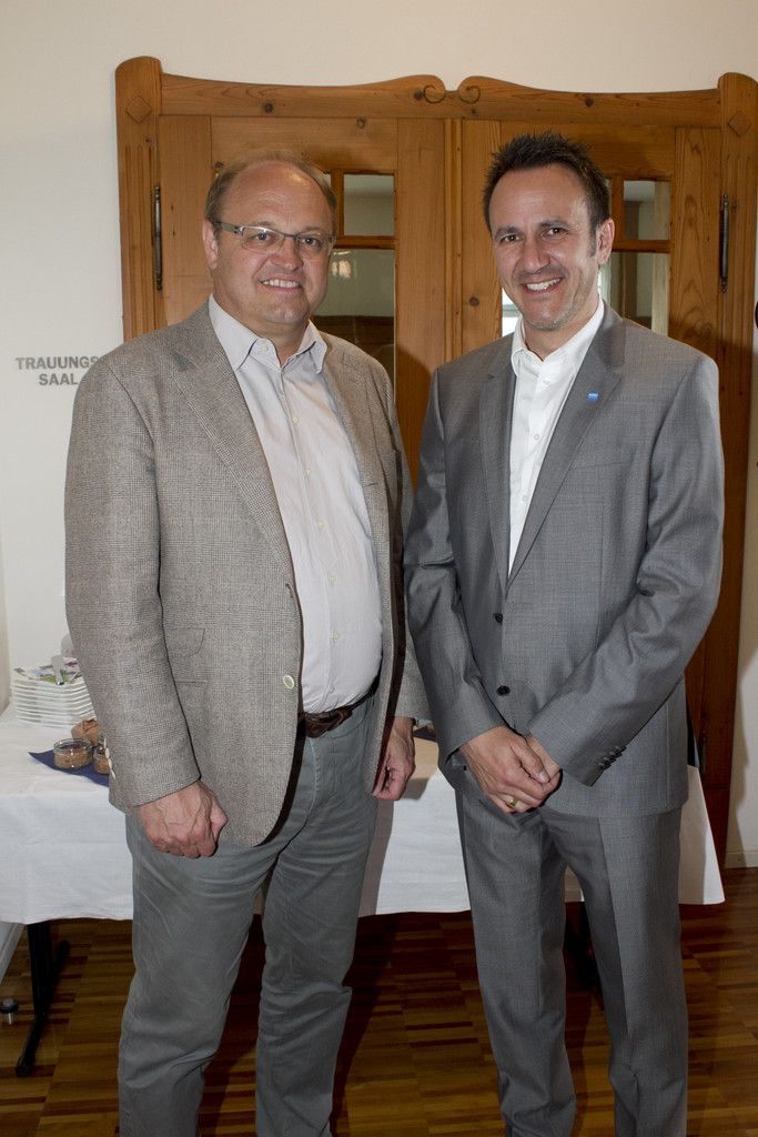 Häppchen und Drinks in der Kanzlei - Vorarlberger Nachrichten | VN.at