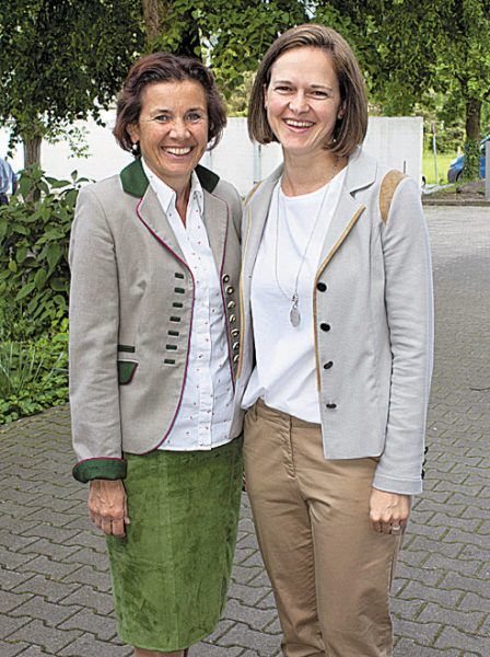 Absolventen hatten Grund zum Feiern - Vorarlberger Nachrichten | VN.at