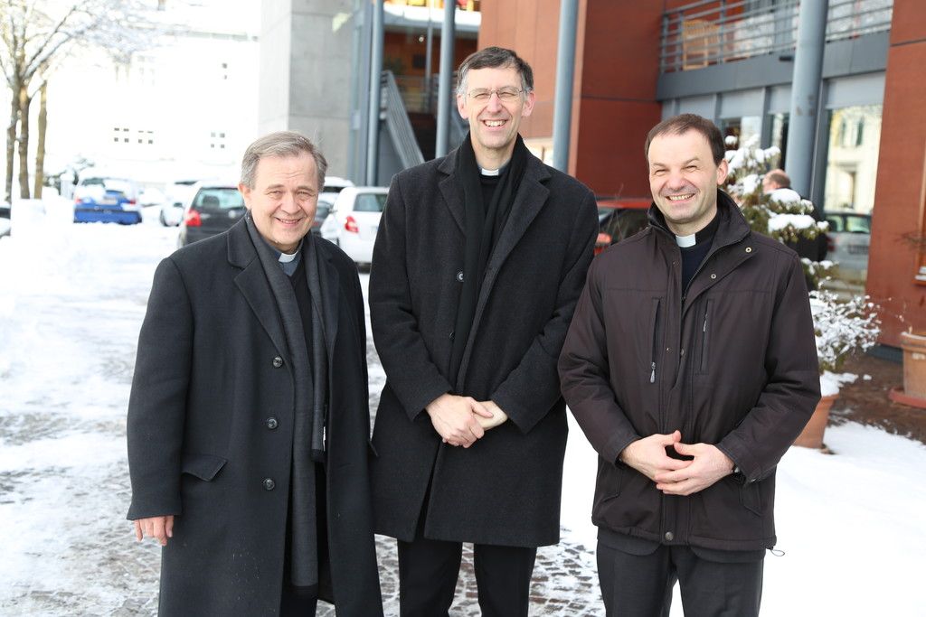 Mit Pater Felder rückte Gisingen zusammen - Vorarlberger Nachrichten ...