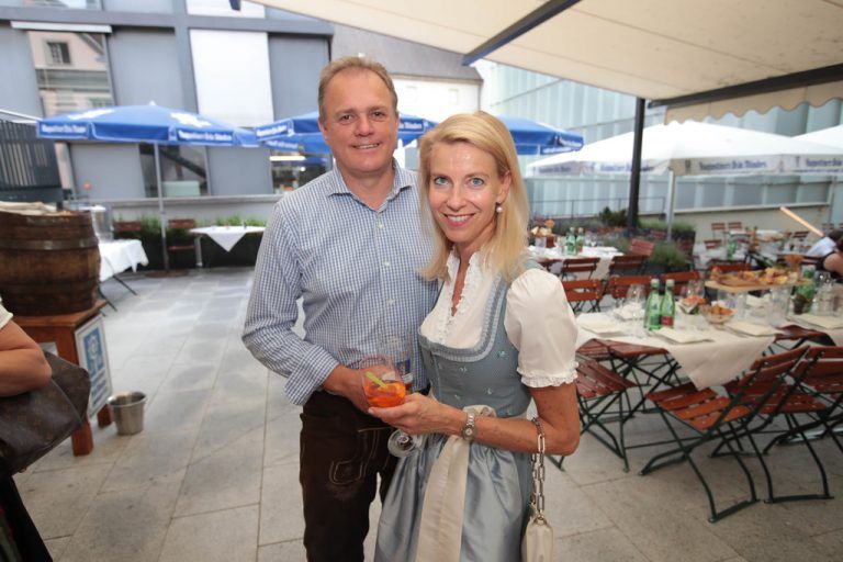 Makler stachen das Erfolgsfass an - Vorarlberger Nachrichten | VN.at