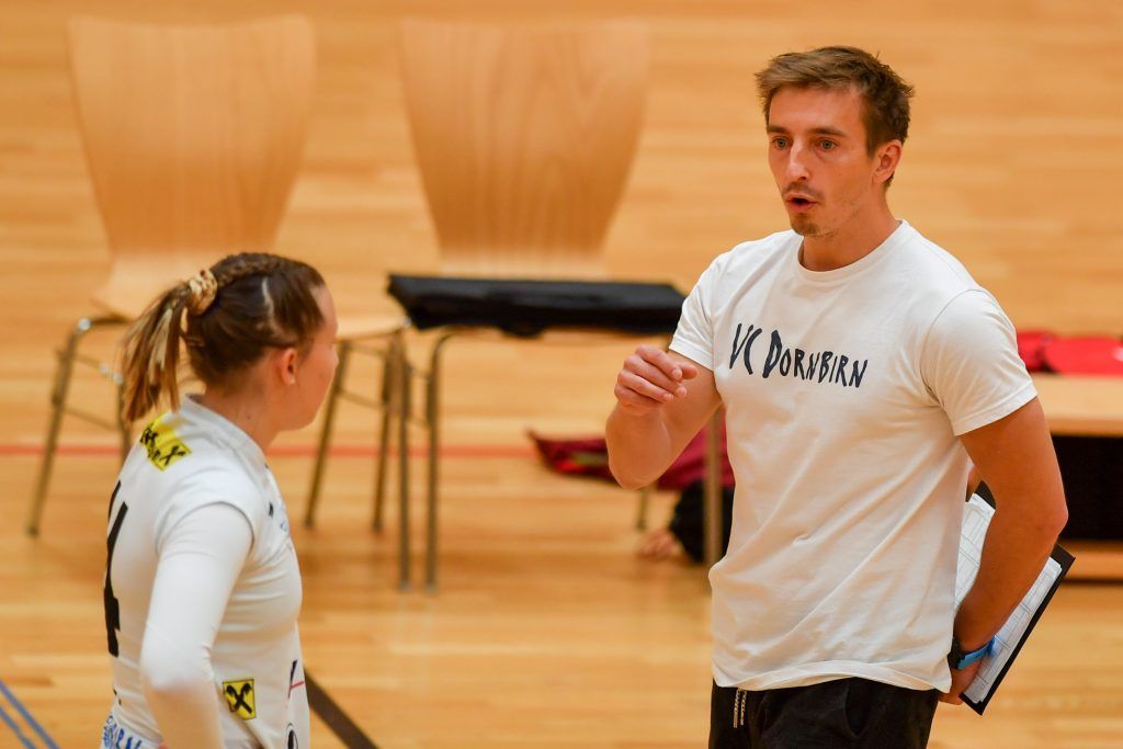 Dornbirner Volleyballerinnen schütteln Konkurrenz ab - Vorarlberger ...