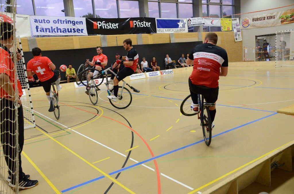 Radball-Elite zu Gast in Dornbirn - Vorarlberger Nachrichten | VN.at