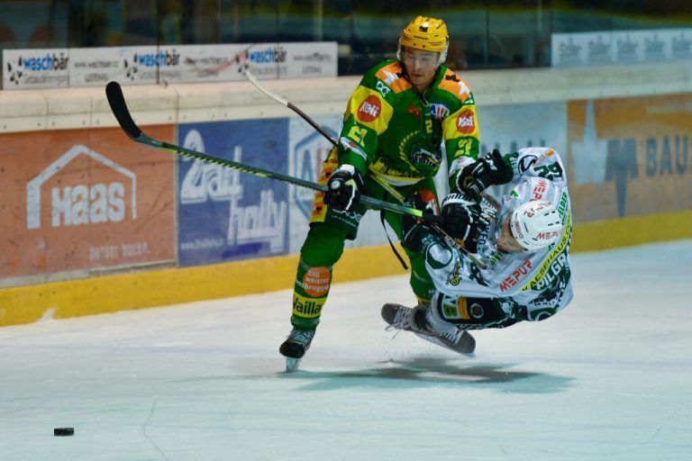 Connelly, Krammer und die Haberls verlängern - Vorarlberger Nachrichten ...