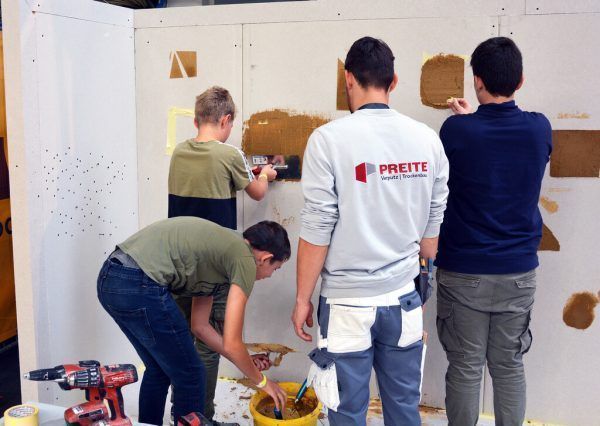 Schnuppern als erster Schritt in die Arbeitswelt - Vorarlberger ...