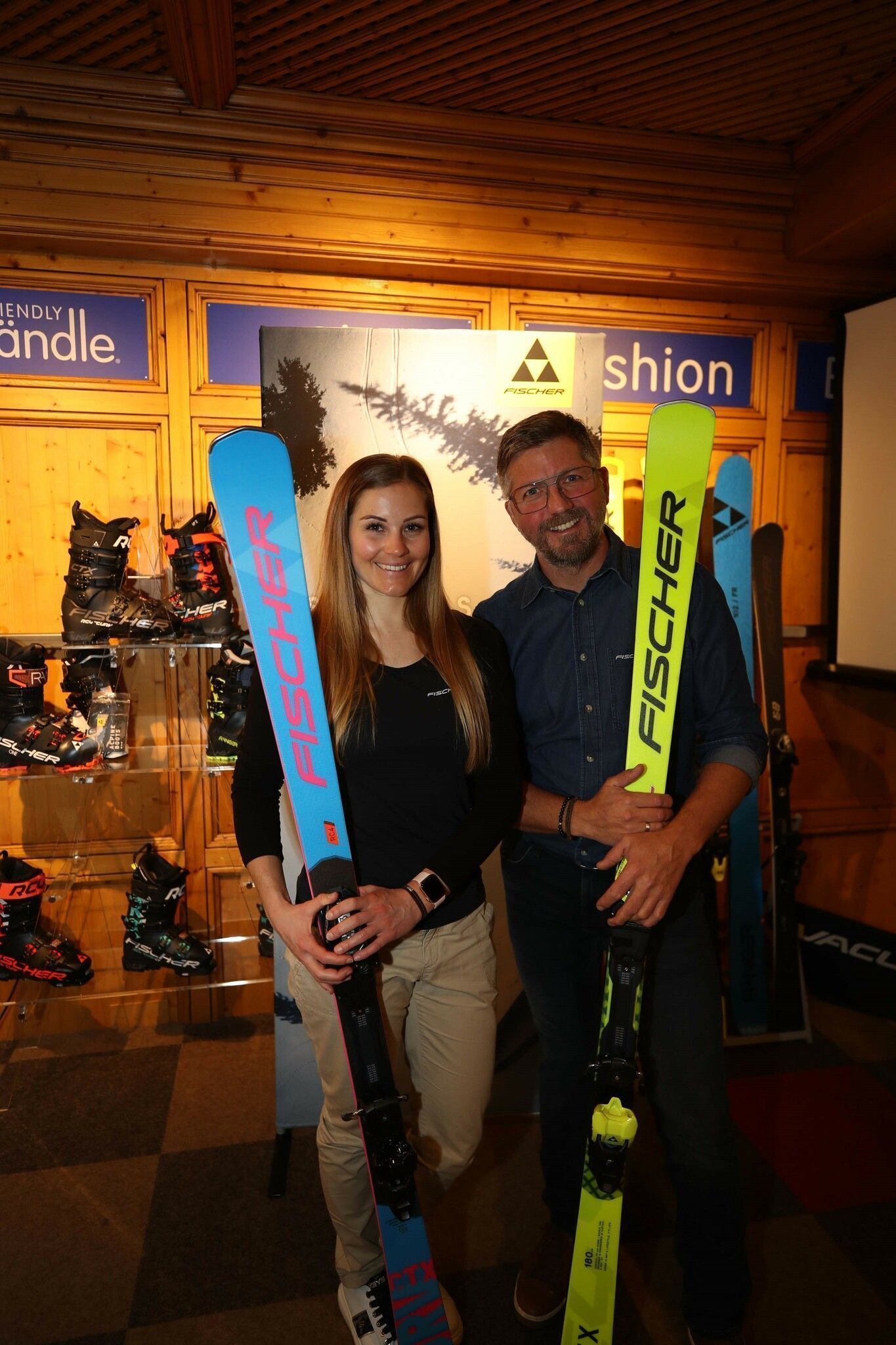 Treffpunkt: Prominenz im “Friendly Brändle“ in Zürs - Vorarlberger ...