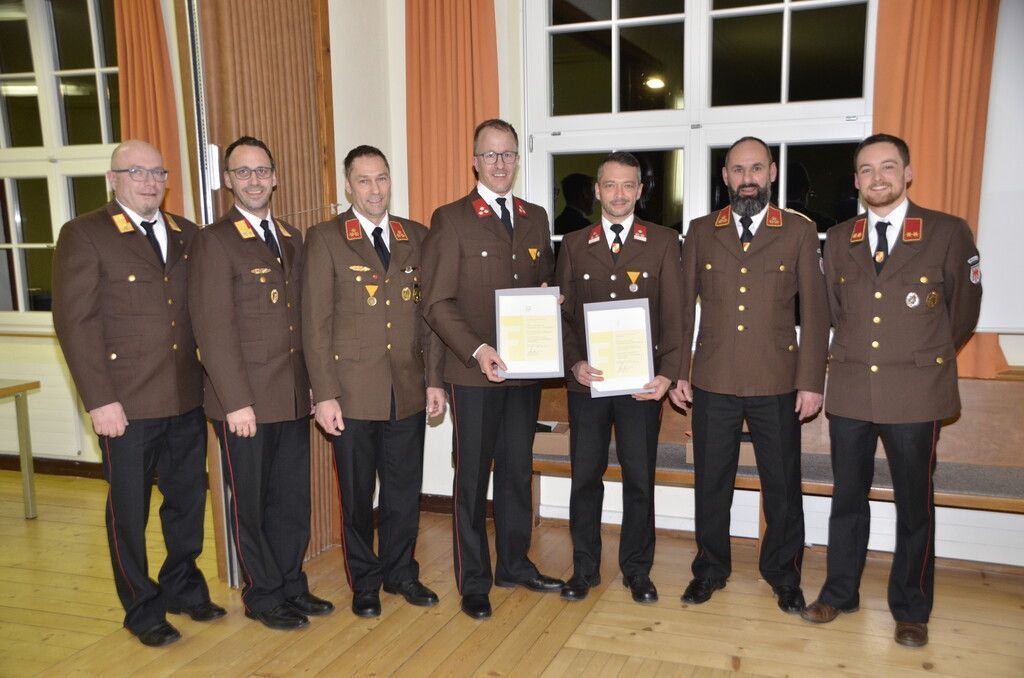 Verjüngter Feuerwehrausschuss - Vorarlberger Nachrichten | VN.at