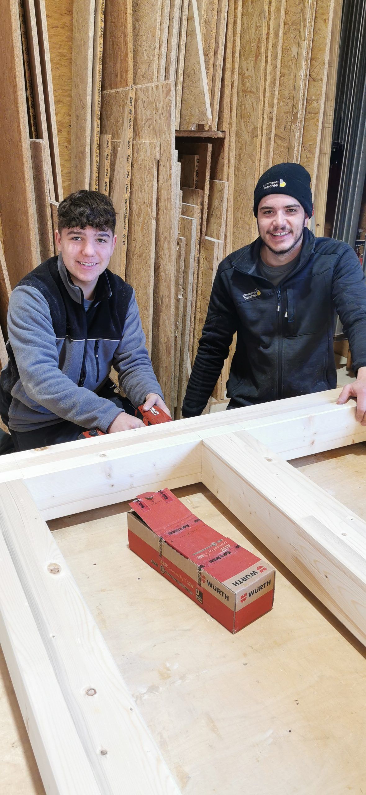 Zimmerei Berchtel: Handwerkstätigkeit ist sinnstiftend - Vorarlberger ...