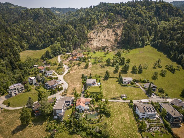 Hangrutsch in Hörbranz zerstört drei Häuser - Vorarlberger Nachrichten ...