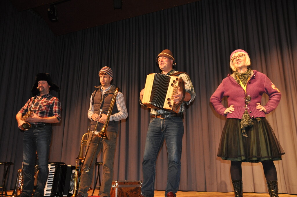 Weihnachtliches Bommloba in Ludesch - Vorarlberger Nachrichten | VN.at