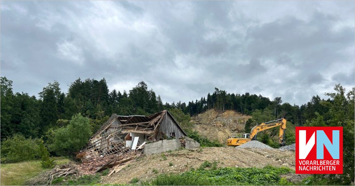 Weitere Zerstörungen durch Hangrutsch in Hörbranz, die Lage spitzt sich zu. »A10 - Vorarlberger ...