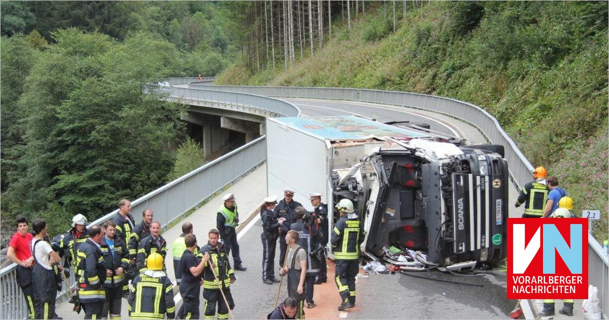 Lkw-Fahrer stirbt bei Frontal-Crash - Vorarlberger Nachrichten | VN.at
