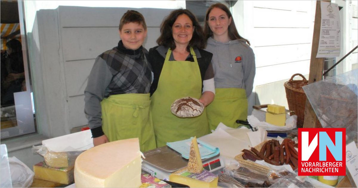 Für Bäuerin Eva Schaper-Fritz ist der Markt ein Ort der Kommunikation ...