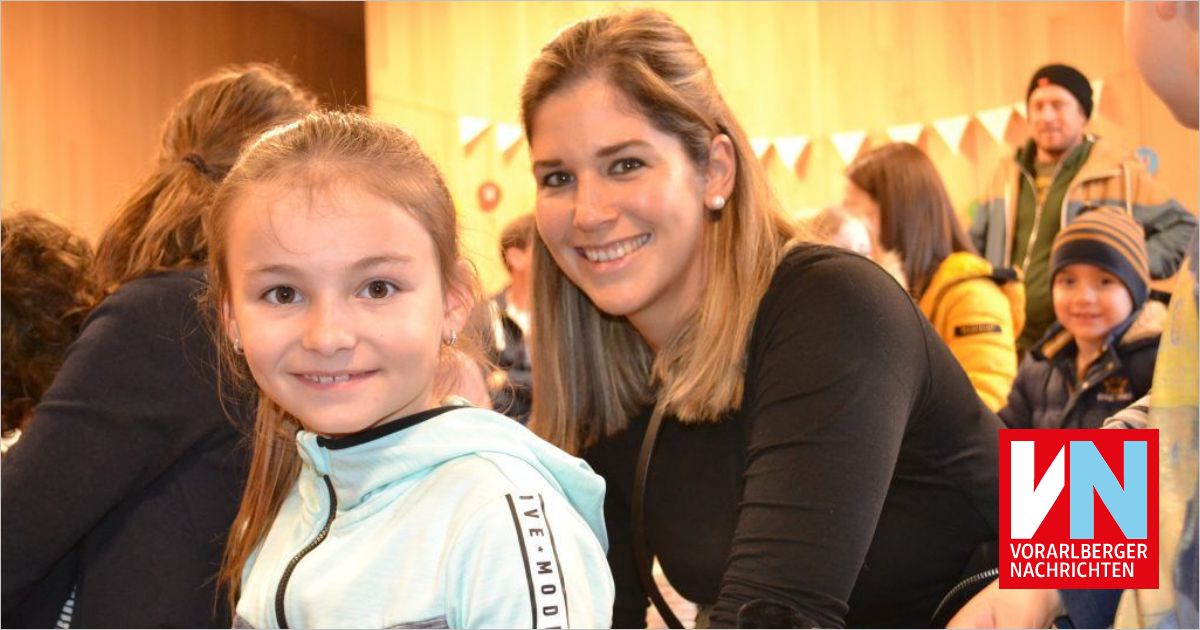 Märchenerzählerin Anna Hutter war zu Gast im Kindergarten Mitte ...